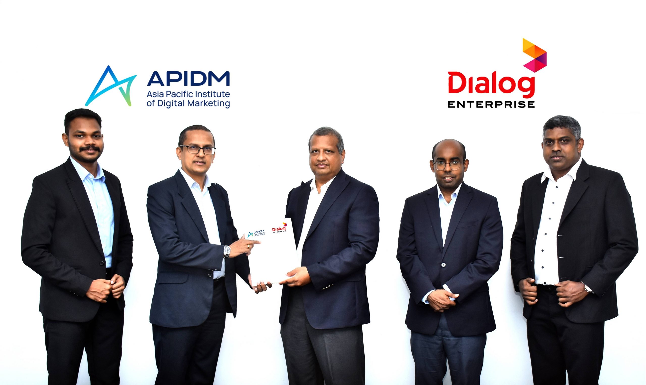APIDM partners with Dialog Enterprise to offer a Data Science Foundation